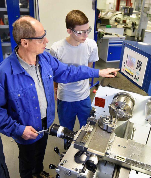 Maximizing Efficiency In Cnc Machining In House Cnc Service
